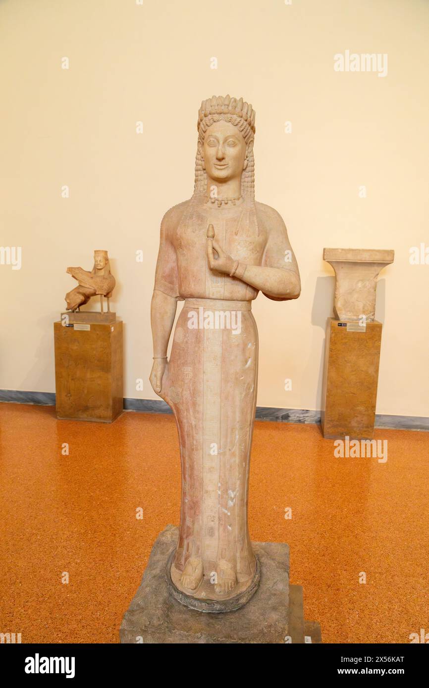 Attica 550 540 bc national archaeological museum hi-res stock ...