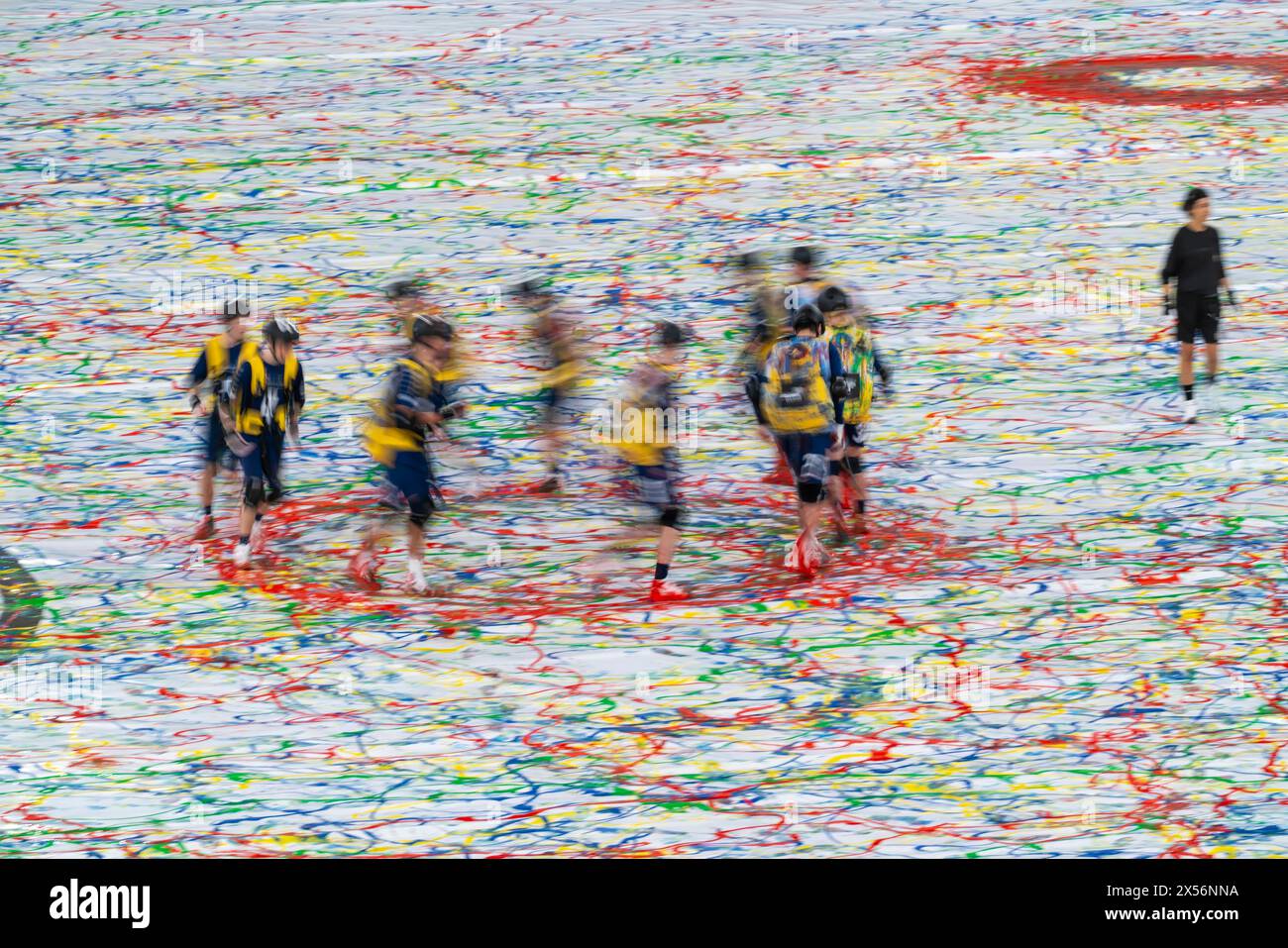 World record in the arena at Schalke, the largest painting in the world ...