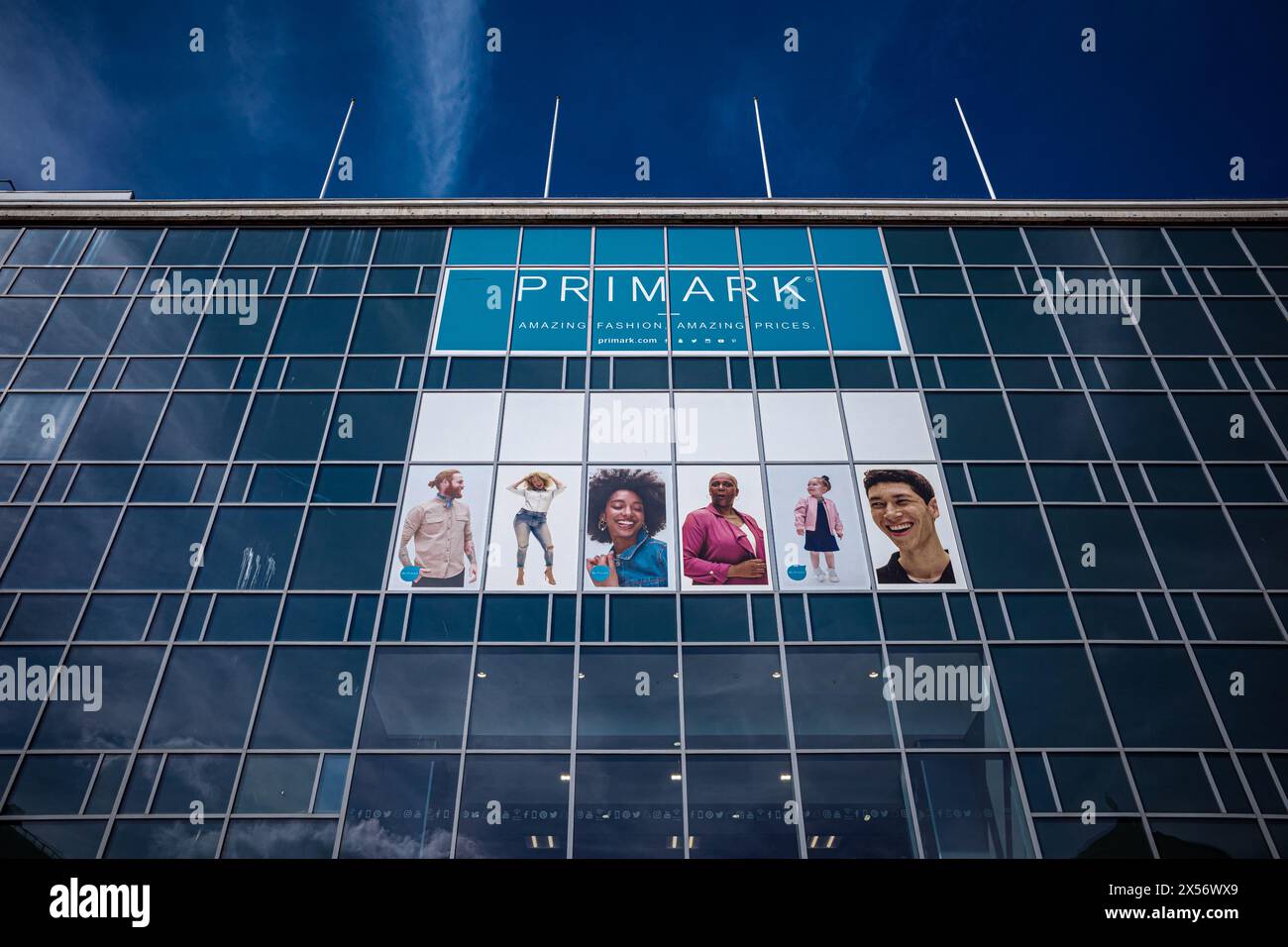 1969 fashion hi-res stock photography and images - Alamy