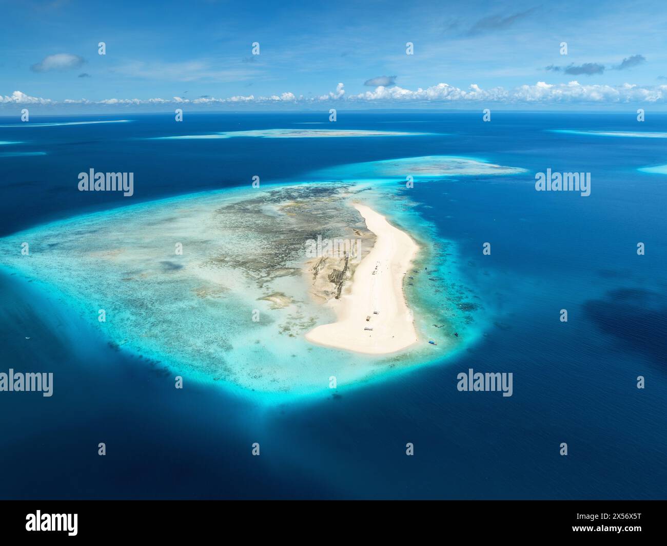 Aerial view of island, sandbank in blue sea, white sand, boats Stock ...