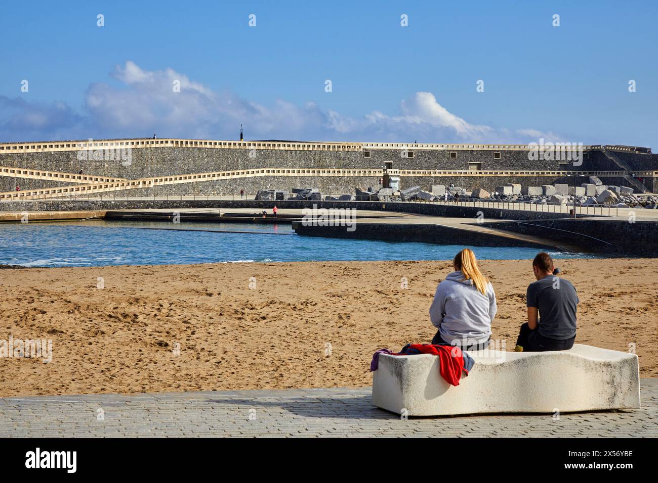 Wave energy plant or wave plant, commercial installation that works by ...