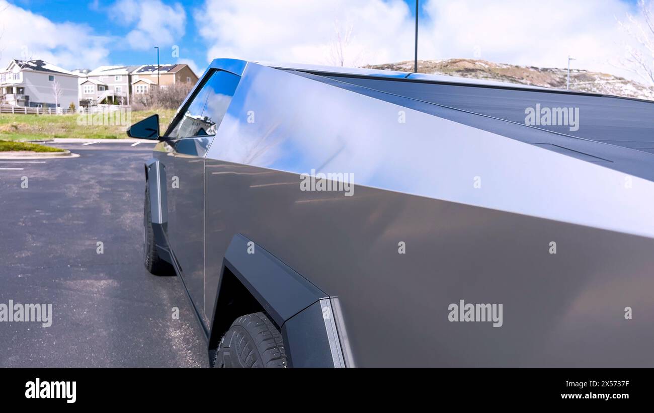 Close-Up Detail of Tesla Cybertruck’s Roof and Angular Body Design ...