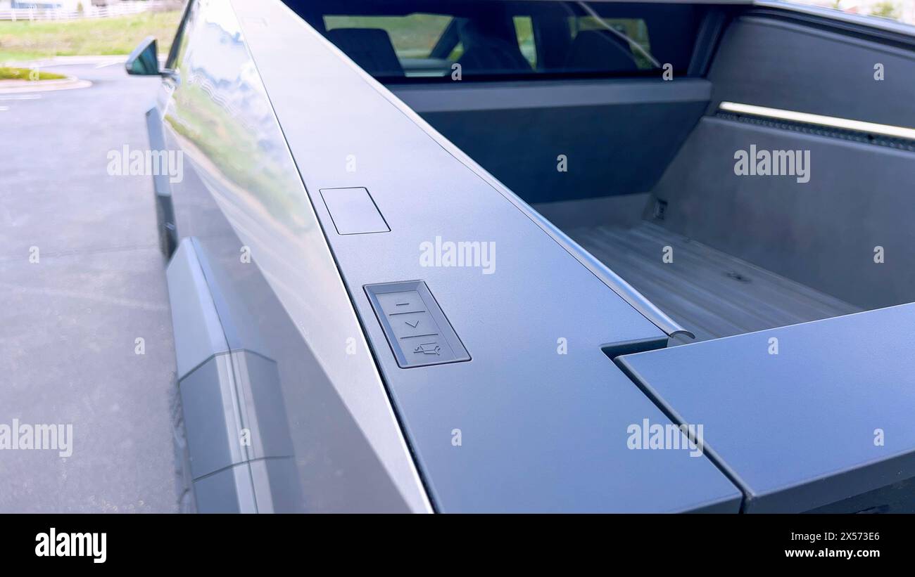 Close-Up Detail of Tesla Cybertruck’s Roof and Angular Body Design ...