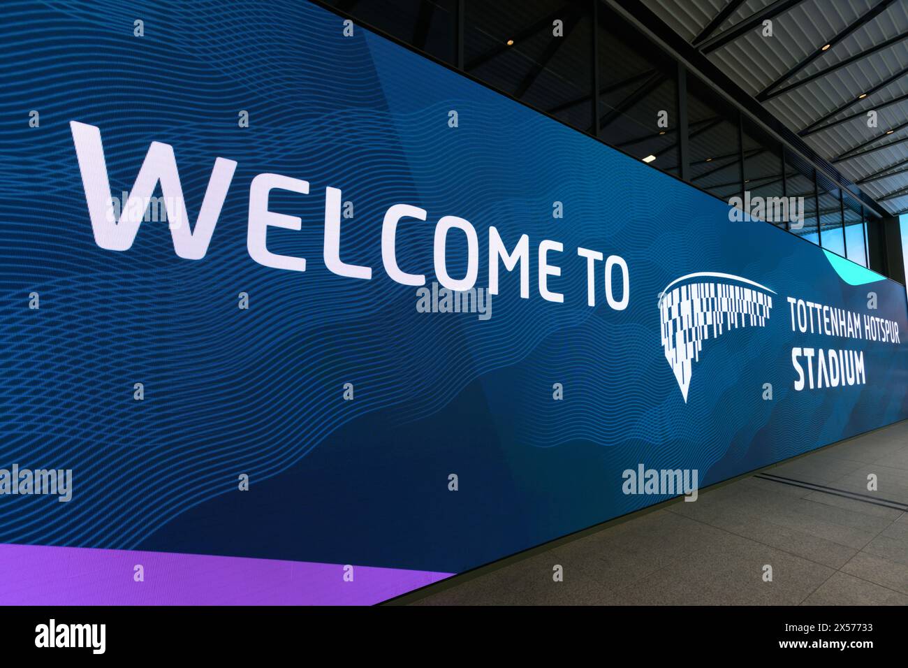 Tottenham Hotspur Football Club Stadium - Stadium Tour Start Point LED ...