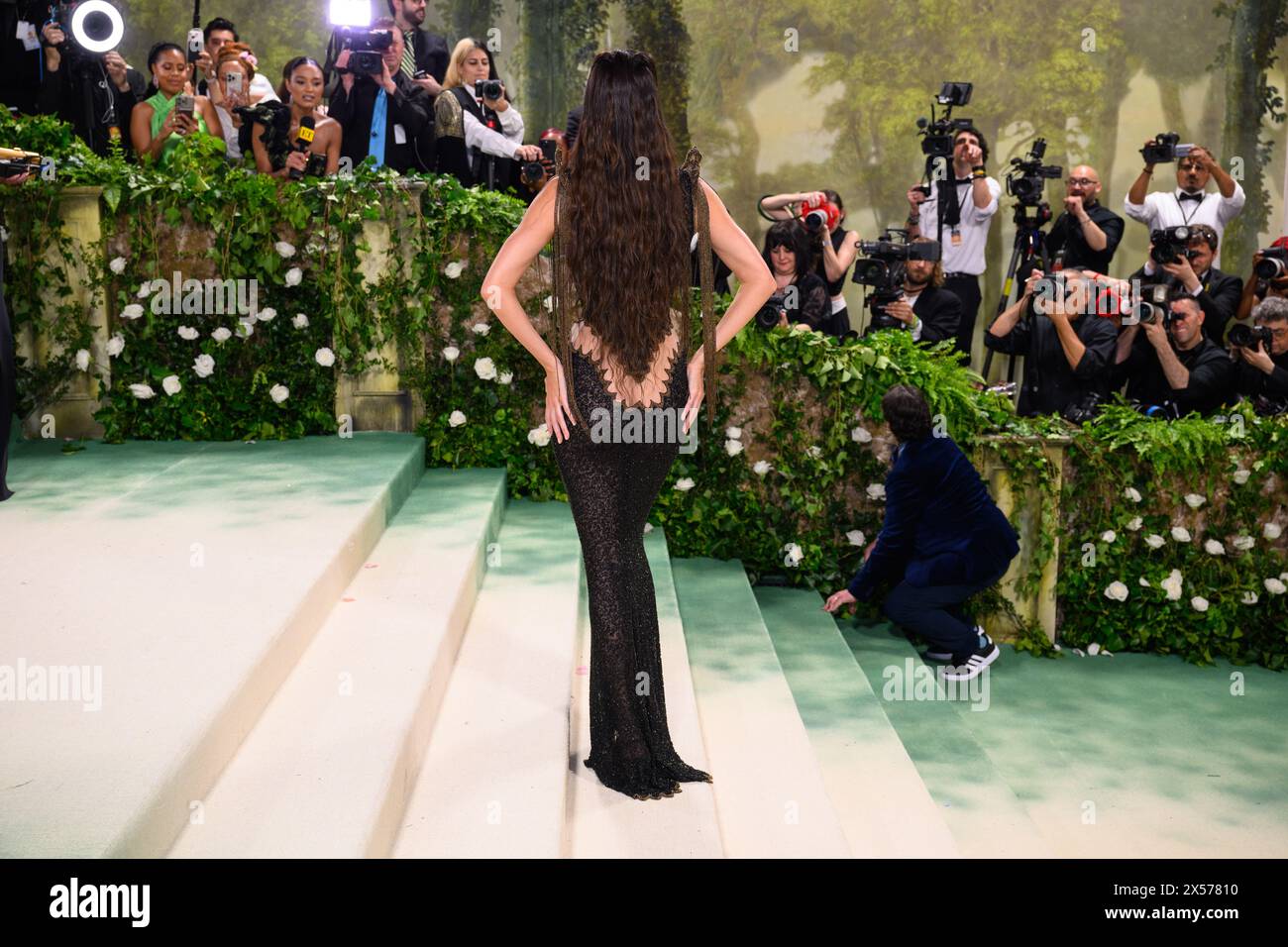 New York, USA. 6 May 2024. Kendall Jenner attending the Metropolitan ...