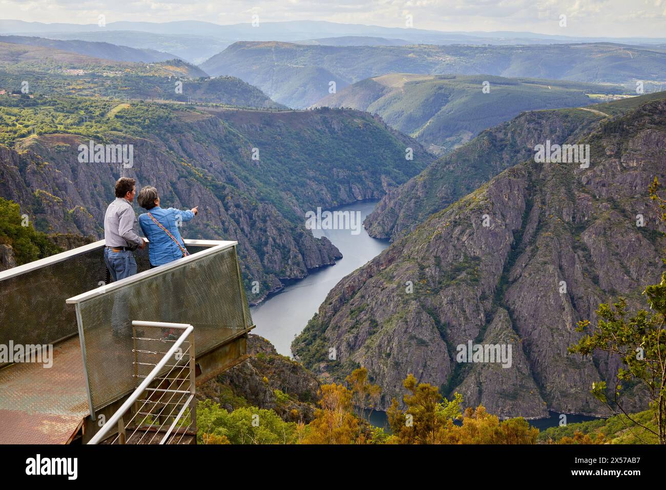 Sil river canyon, Mirador de Cabezoás, Ribeira Sacra, Parada de Sil ...