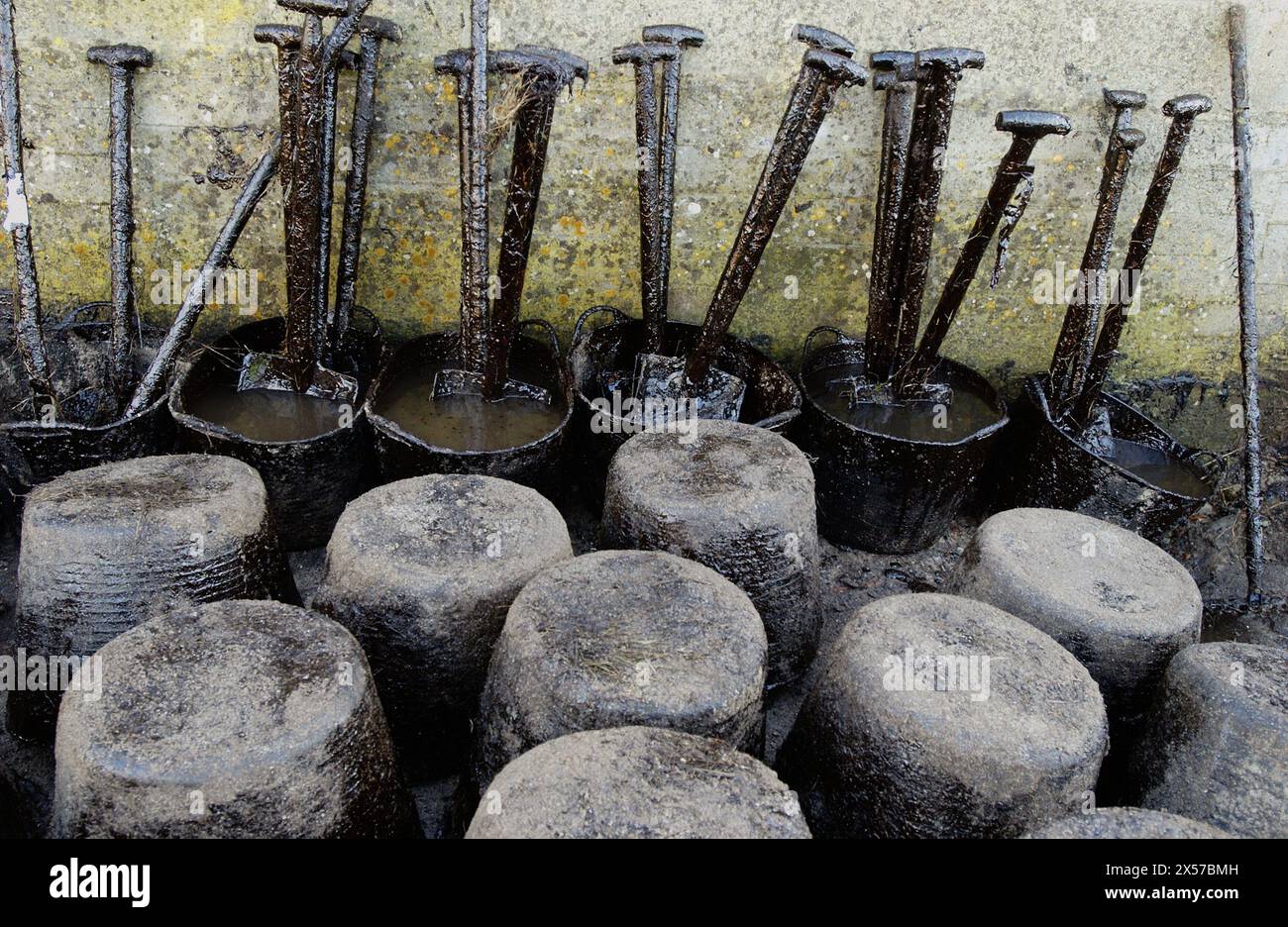 Equipment to gather the fuel spill (´chapapote´) of Prestige tanker ...