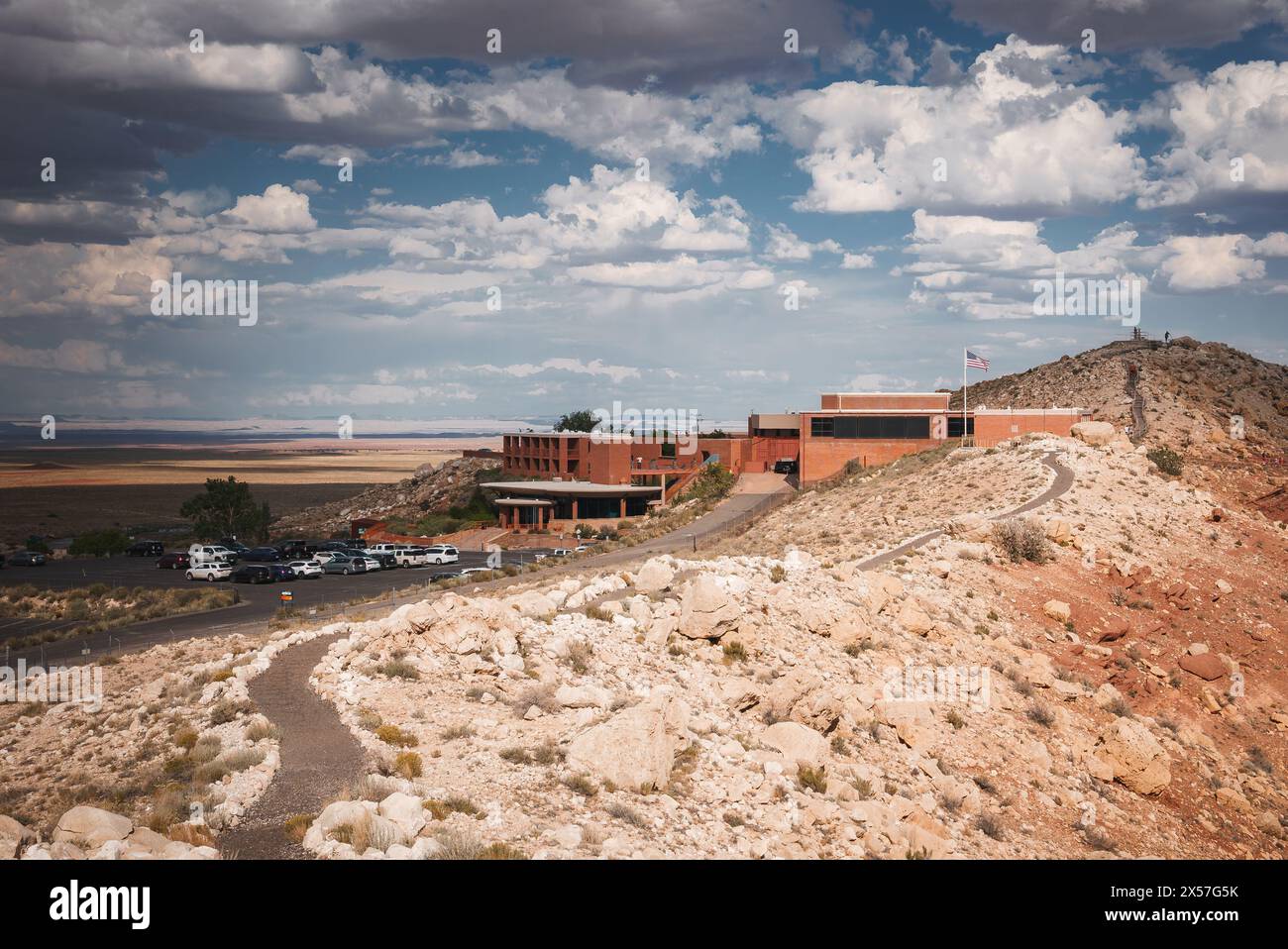 Meteor crater visitor center arizona hi-res stock photography and ...