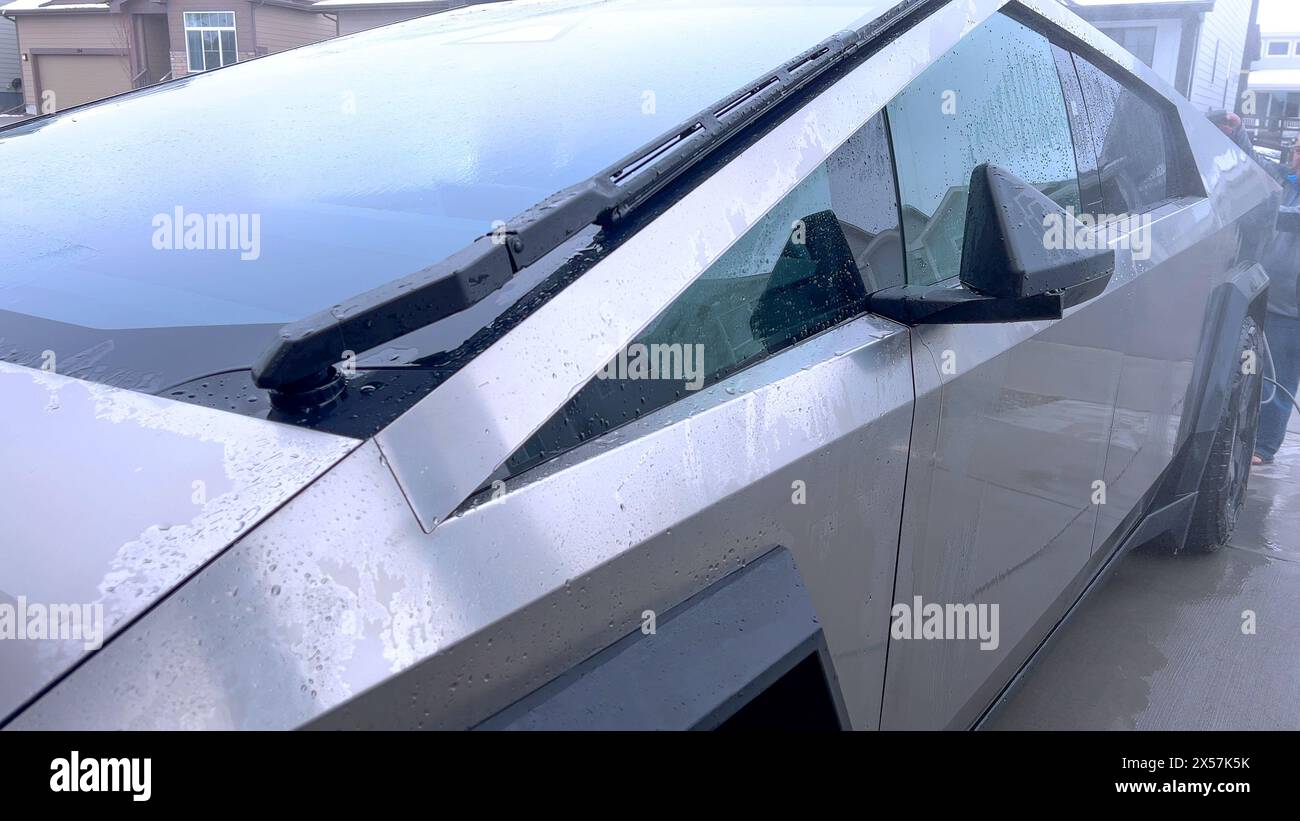 High-Pressure Cleaning of the Tesla Cybertruck Cargo Bed Stock Photo ...