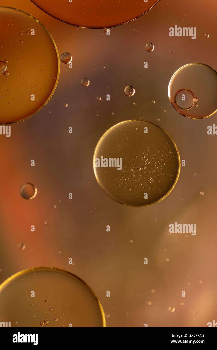 Golden oil glow hi-res stock photography and images - Alamy