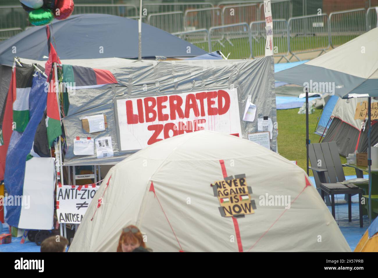 Studentprotests hi-res stock photography and images - Alamy