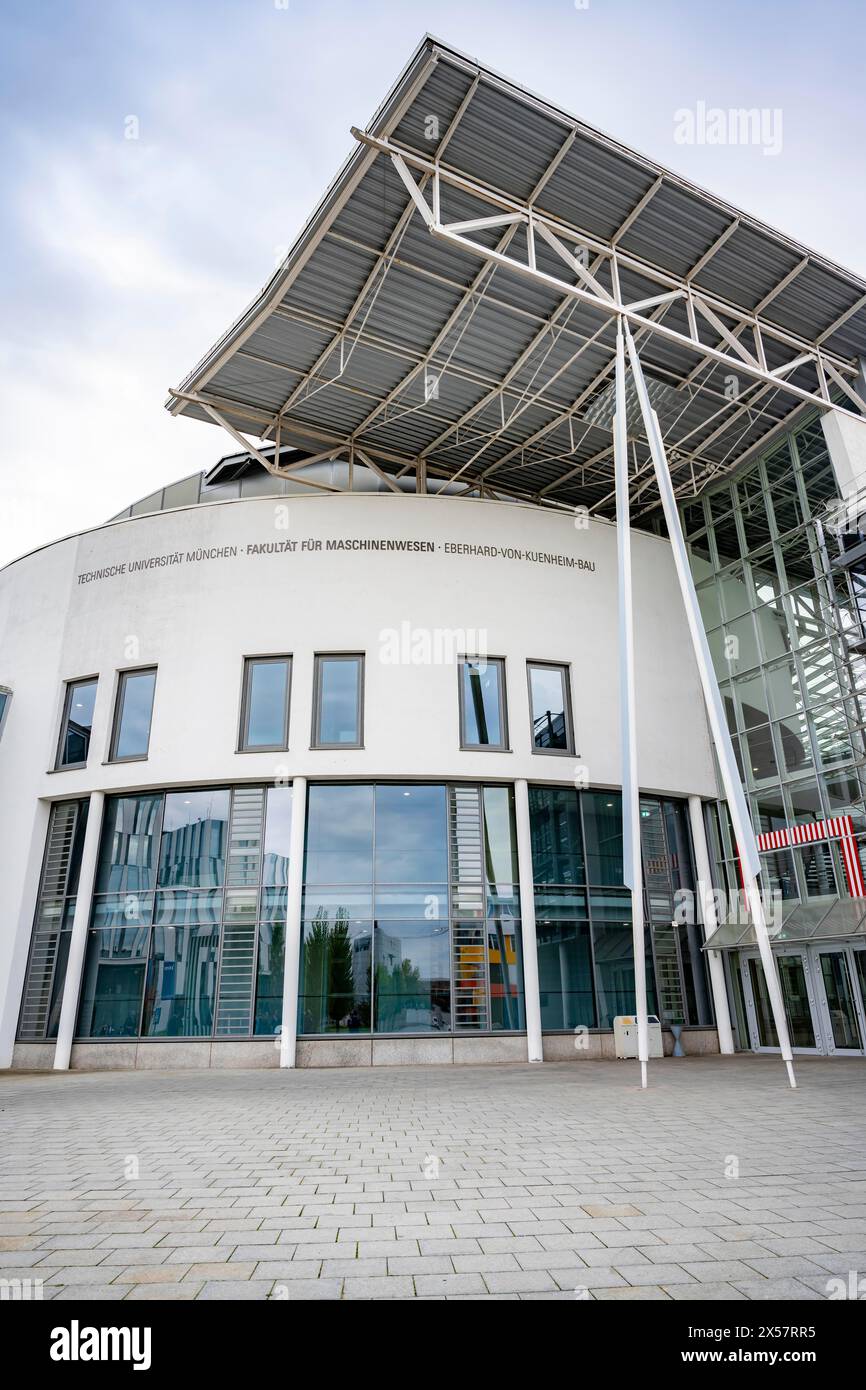 Tum department of mechanical engineering hi-res stock photography and ...