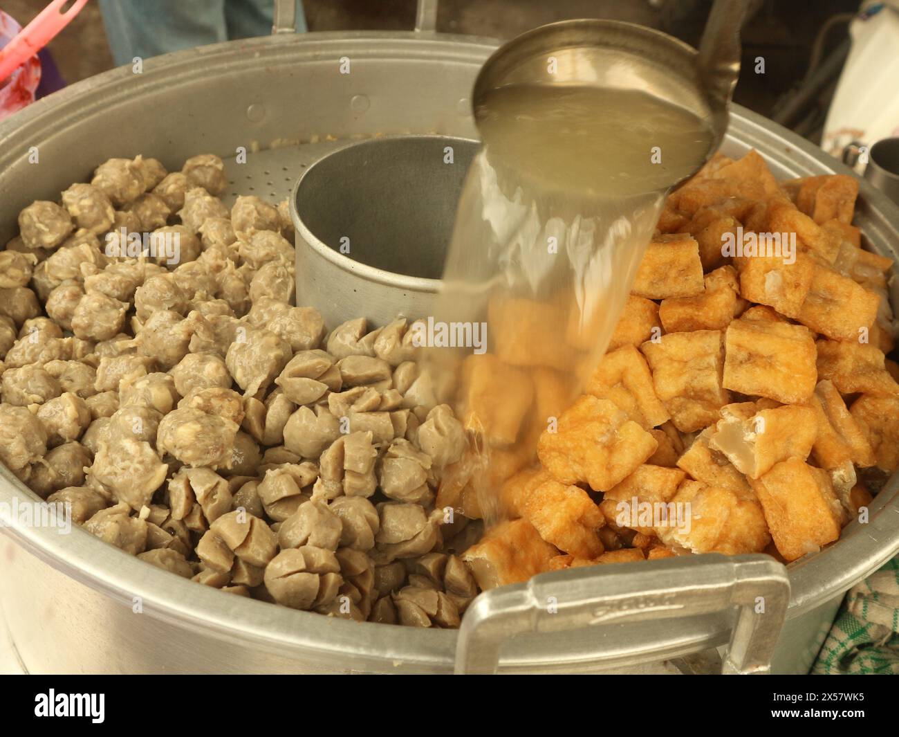 Tofu meatballs hi-res stock photography and images - Alamy