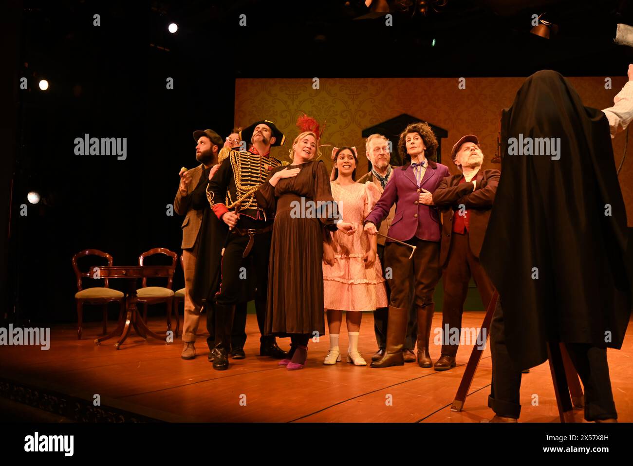 A comedy about hypocrites, hysterics and hustlers. Starring Kiell Smith ...