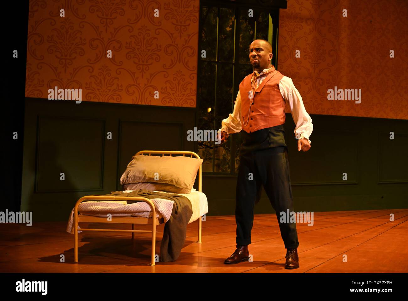 A comedy about hypocrites, hysterics and hustlers. Starring Kiell Smith ...