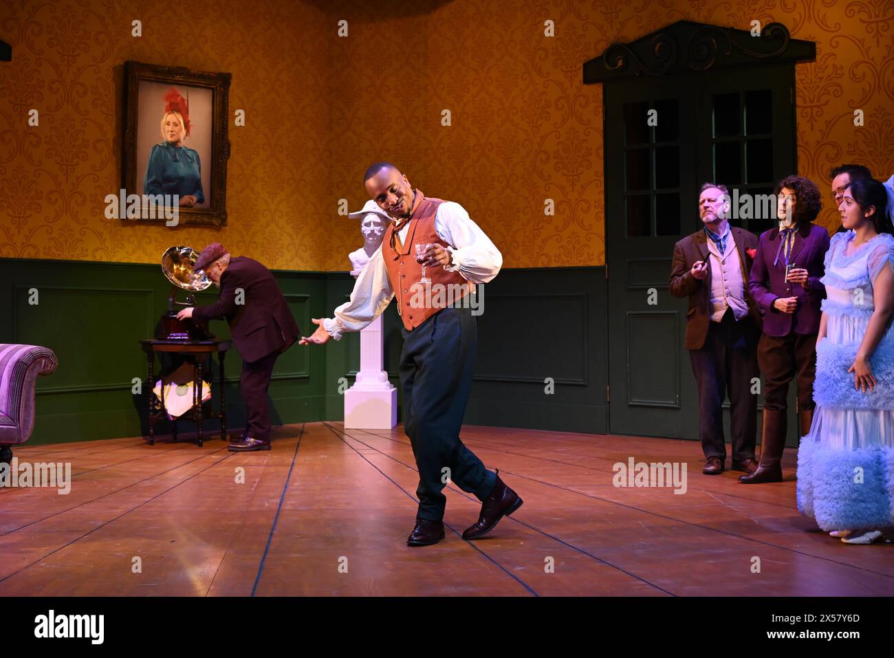 A comedy about hypocrites, hysterics and hustlers. Starring Kiell Smith ...