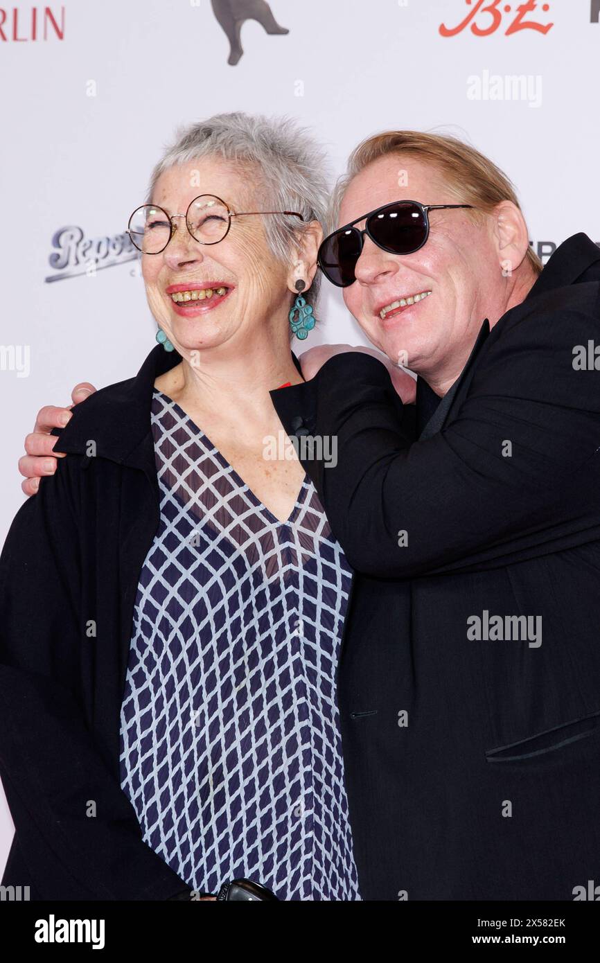 Award - B.Z. Kulturpreis 2024 Monika Hansen und Ben Becker beim B.Z ...