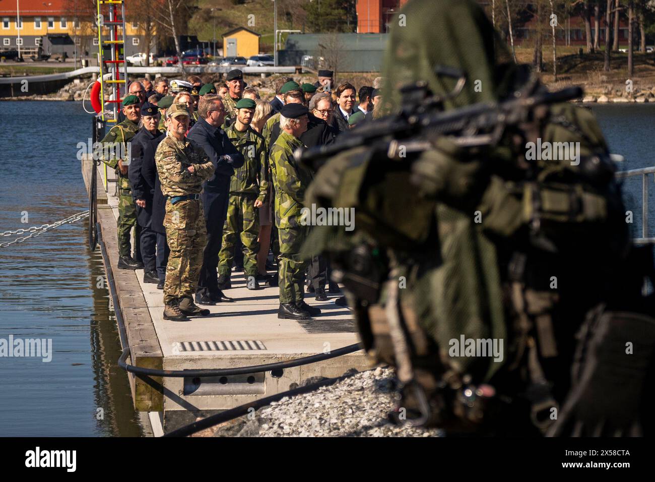 King Frederik X, King Carl XVI Gustaf and Prince Carl Philip observe an ...