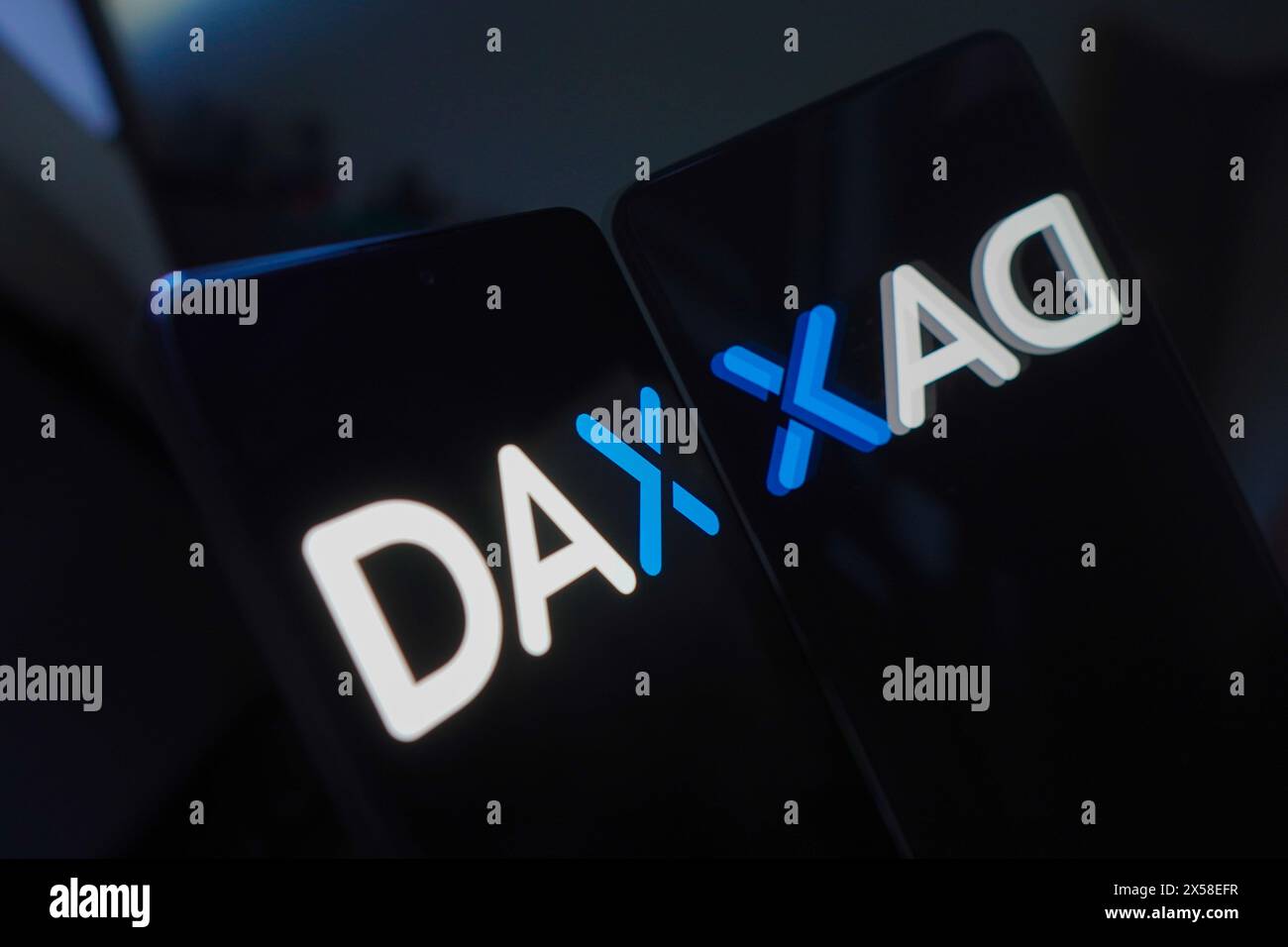 Dax logos hi-res stock photography and images - Alamy
