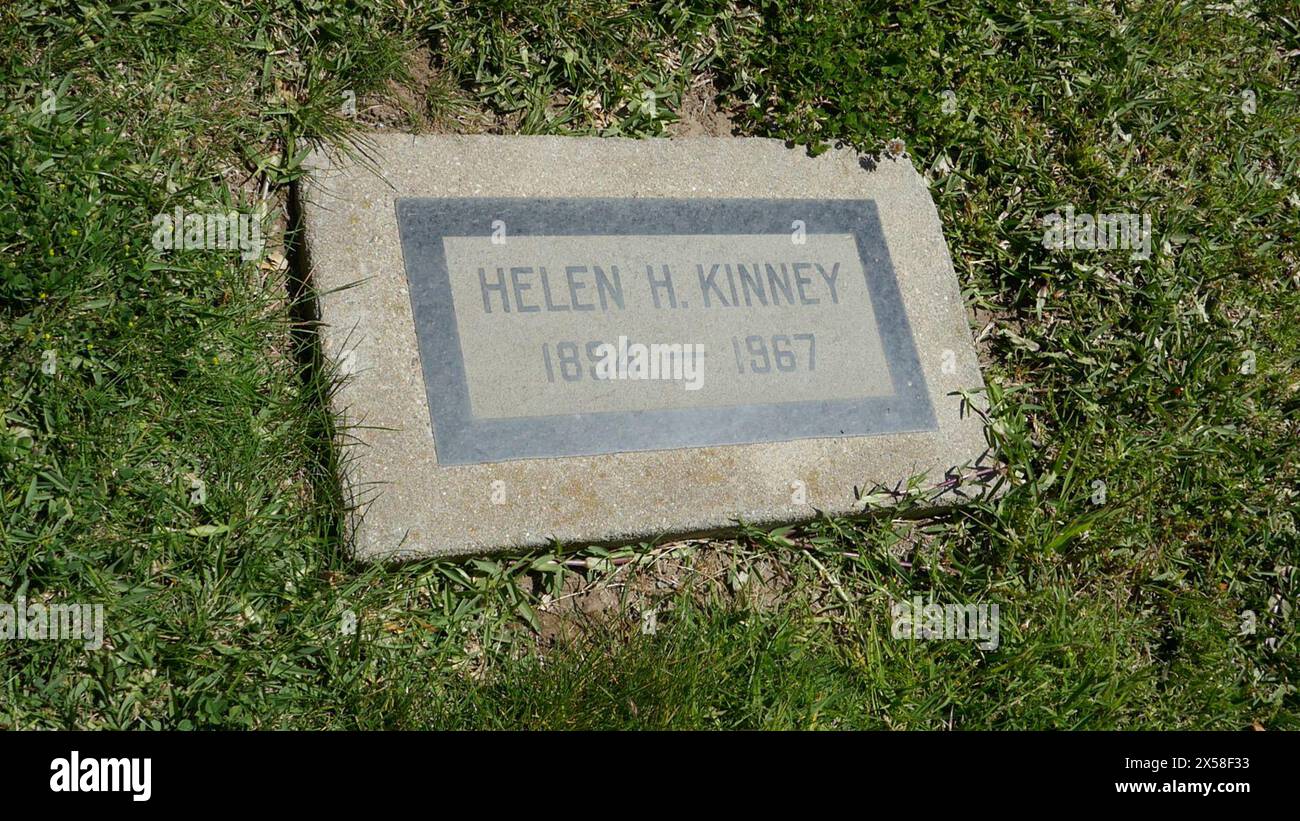 Santa Monica, California, USA 6th May 2024 Helen Kinney Grave with Venice Founder Abbot Kinney ...