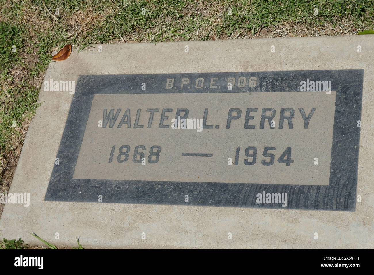 Santa Monica, California, USA 6th May 2024 Actor Walter Perry Grave at ...