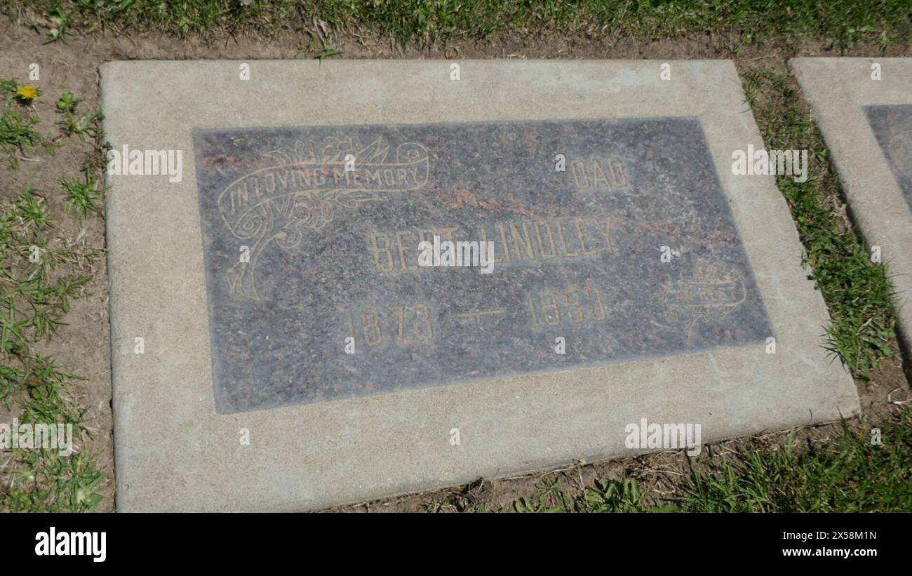 Santa Monica, California, USA 6th May 2024 Actor Bert Lindley Grave ...