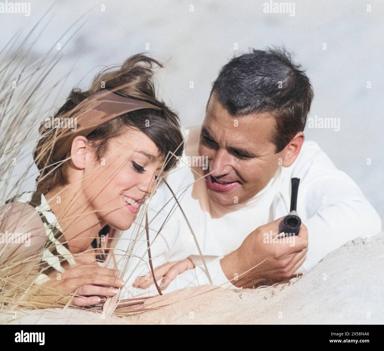 Young lovers 1960s hi-res stock photography and images - Alamy