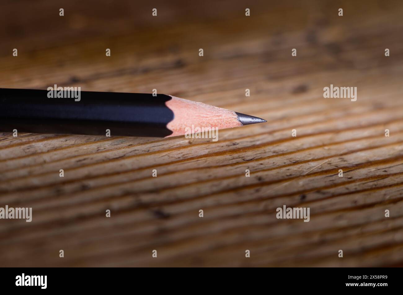 To do a drawing in pencil hi-res stock photography and images - Alamy