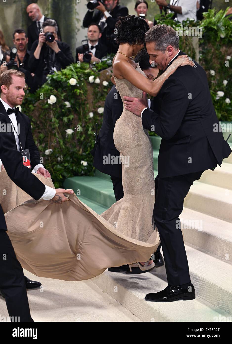 New York, USA. May 6th, 2024. Tyla arriving at The Met Gala, Sleeping ...