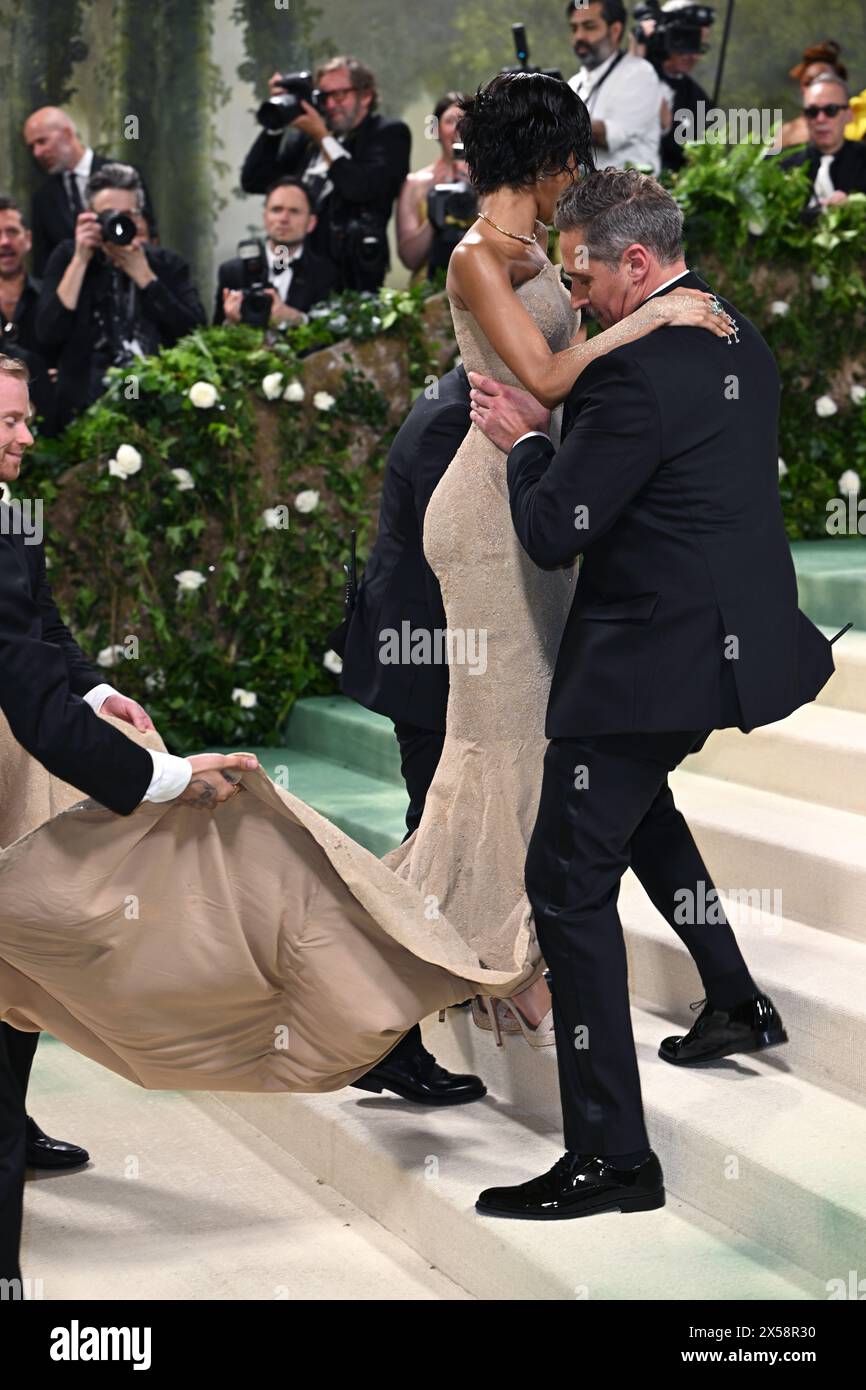New York, USA. May 6th, 2024. Tyla arriving at The Met Gala, Sleeping ...