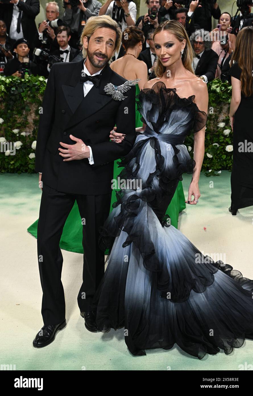 New York, USA. May 6th, 2024. Adrien Brody and Georgina Chapman arriving at The Met Gala ...