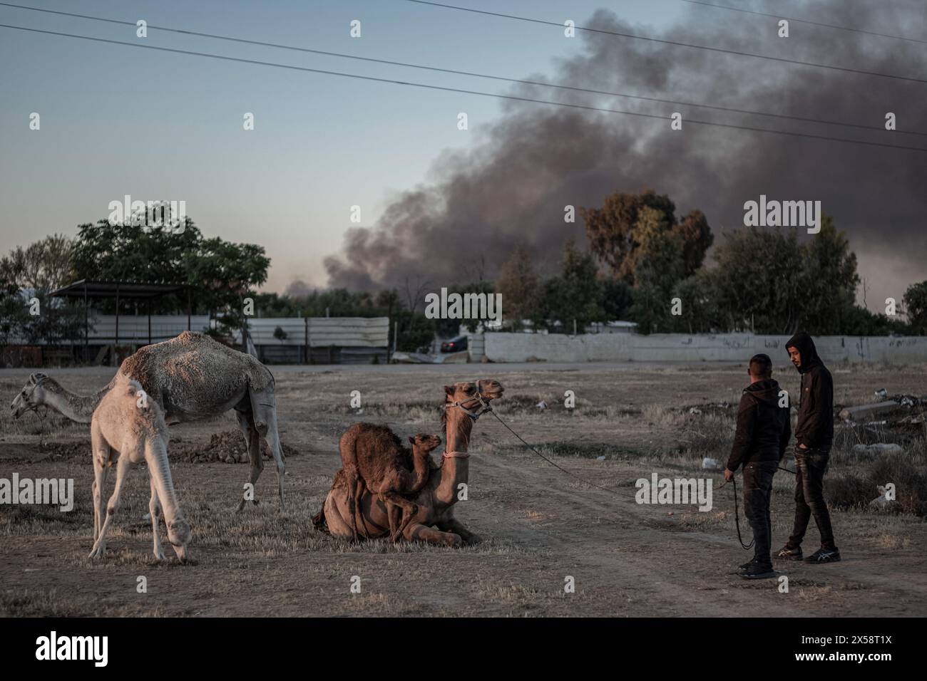 Hura, Israel. 08th May, 2024. Smoke rising from unrecognised Bedouin ...