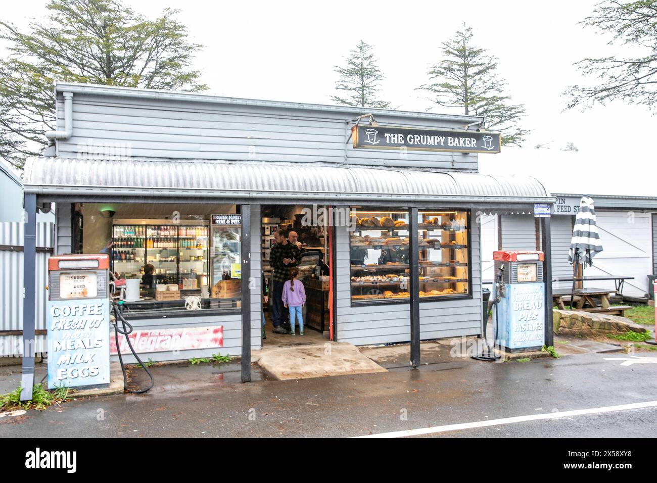 Bilpin New South Wales Australia and the Grumpy Baker pie shop, cafe ...