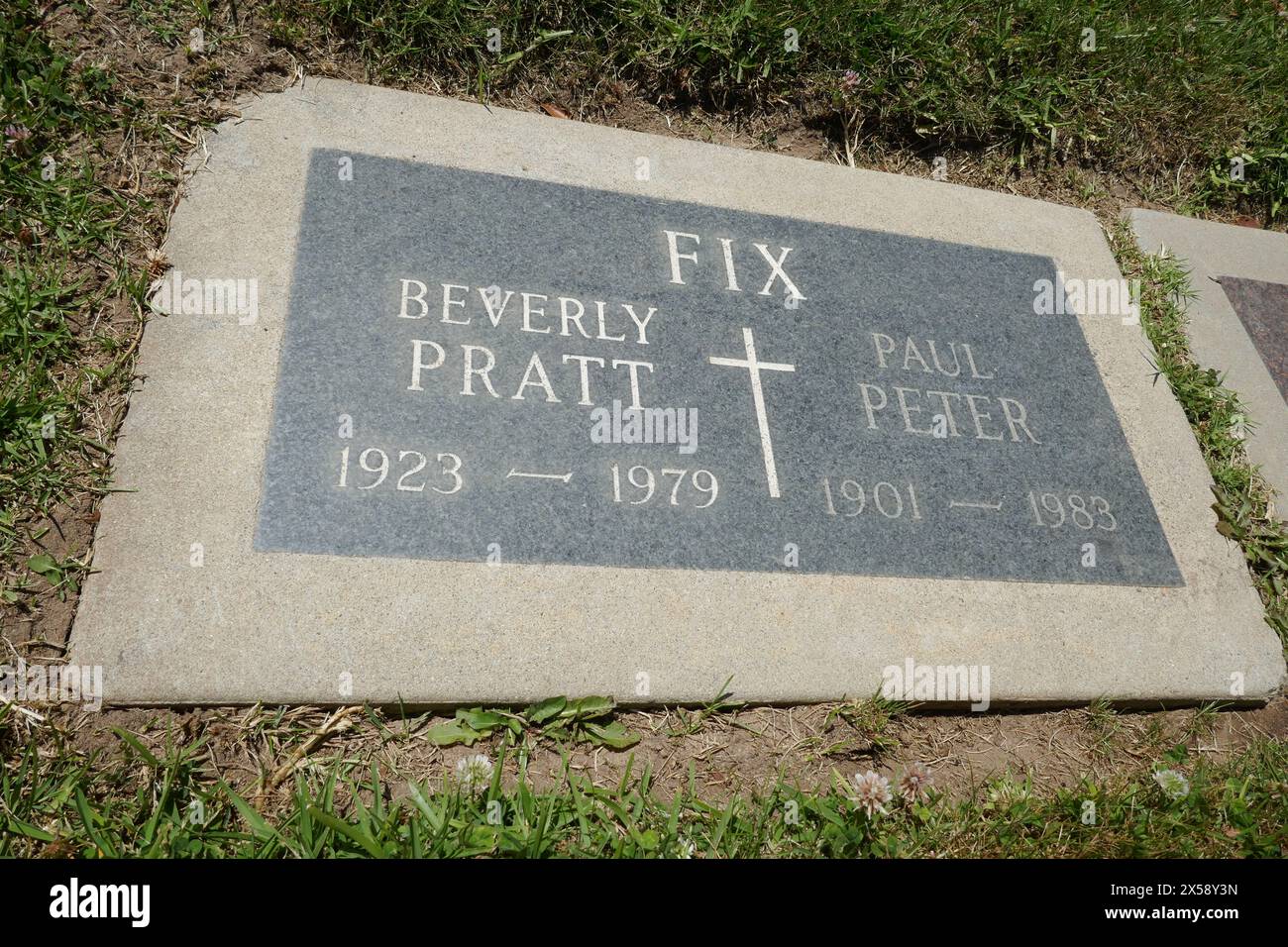 Santa Monica, California, USA 6th May 2024 Actor Paul Fix Grave and Actress Beverly Pratt Grave ...
