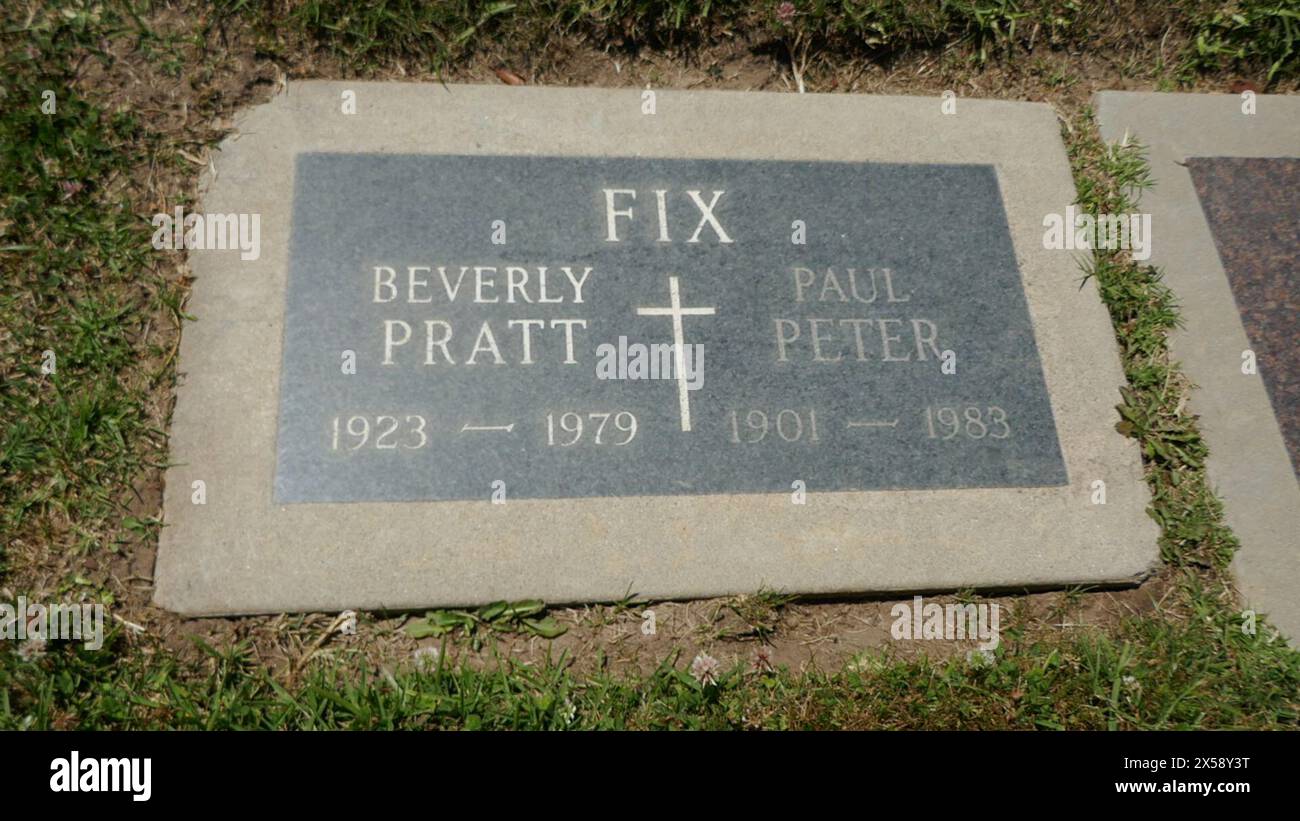 Santa Monica, California, USA 6th May 2024 Actor Paul Fix Grave and ...