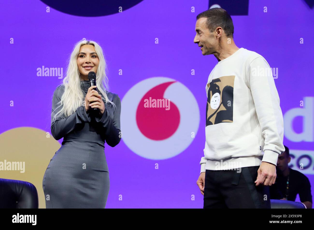 Kim Kardashian und Kai Pflaume beim OMR Festival 2024 in den Messehallen. Hamburg, 07.05.2024 ...