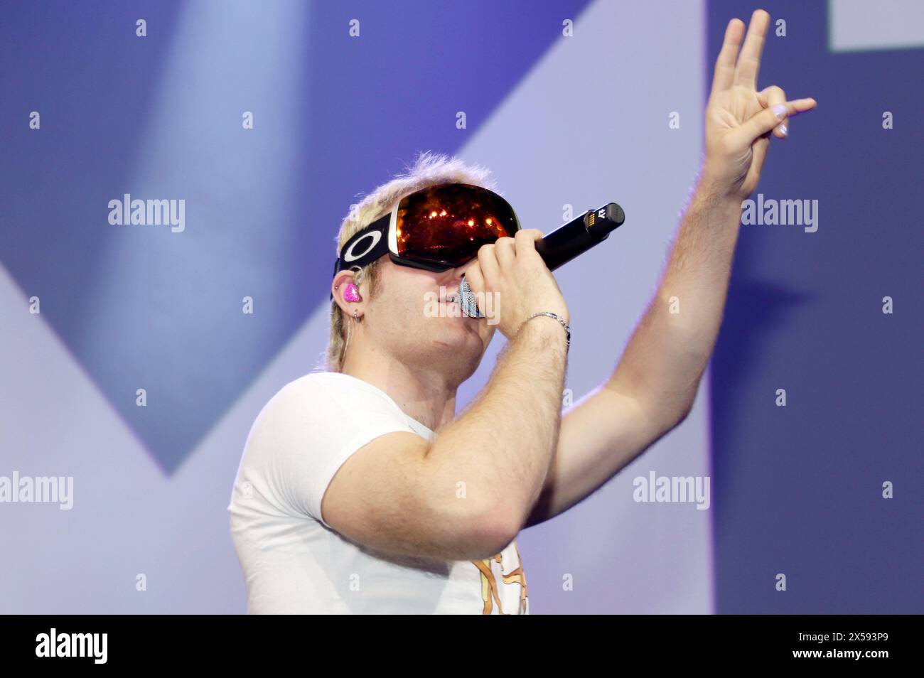 Ski Aggu beim OMR Festival 2024 in den Messehallen. Hamburg, 07.05.2024 Stock Photo - Alamy