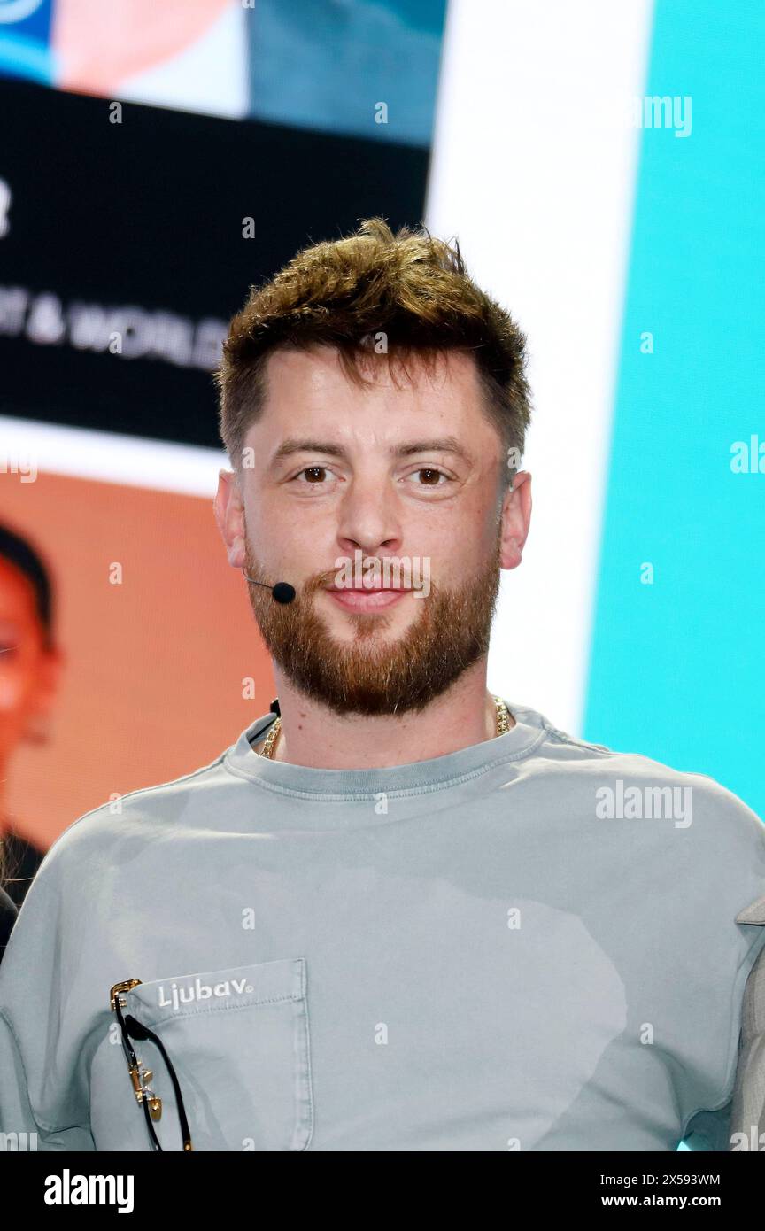 Bausa beim OMR Festival 2024 in den Messehallen. Hamburg, 07.05.2024 Stock Photo - Alamy