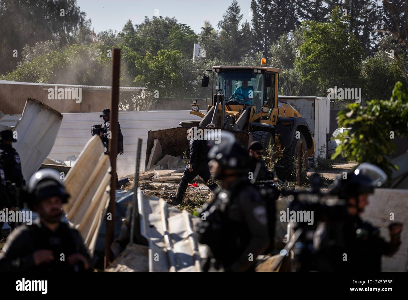 Hura, Israel. 08th May, 2024. Israeli police stand guard during ...