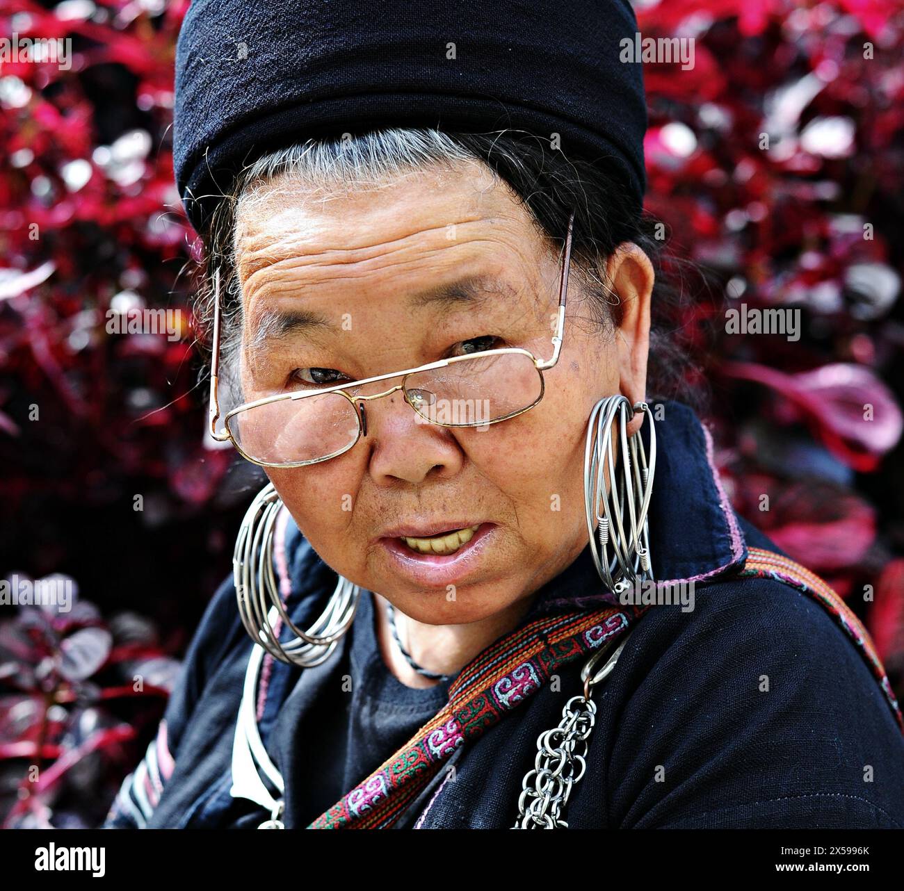 H'mong ladies portraits Stock Photo - Alamy