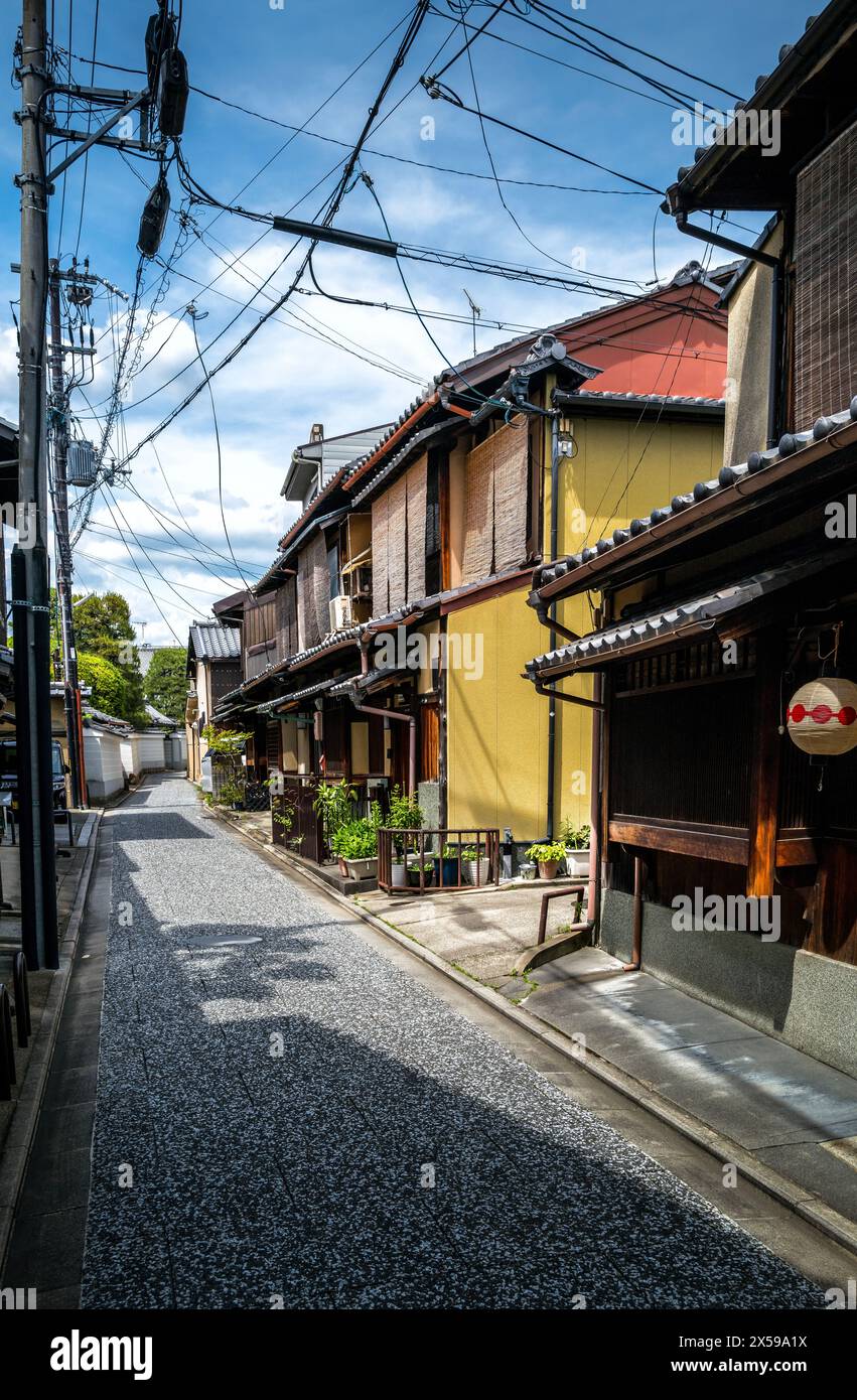 Kyoto traditional house hi-res stock photography and images - Alamy