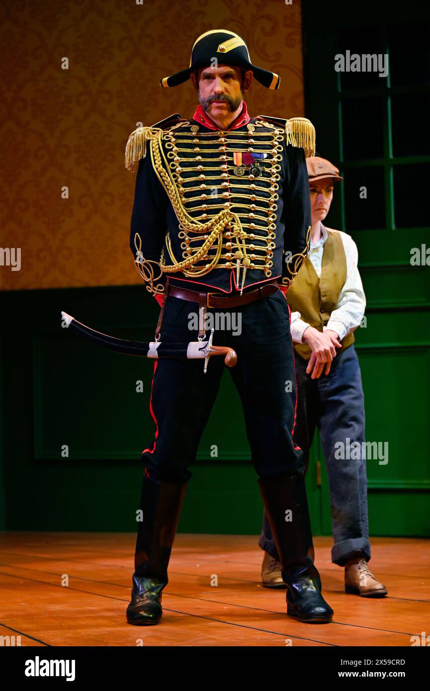 Peter skinner hi-res stock photography and images - Alamy