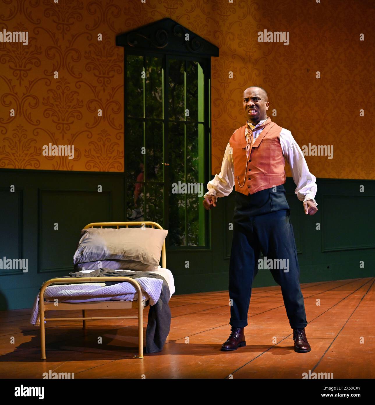 Percy fopdoodle hi-res stock photography and images - Alamy