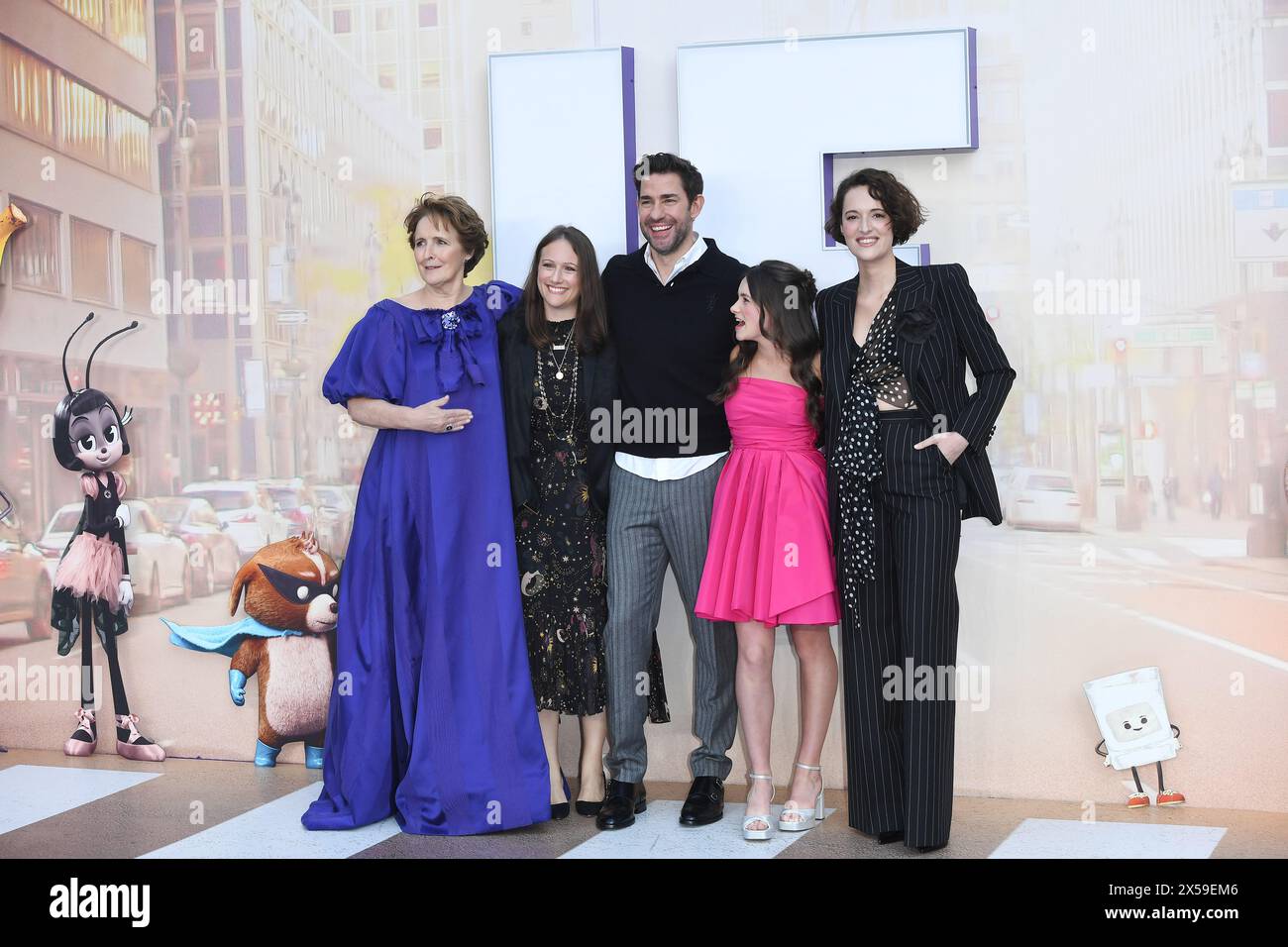 LONDON, ENGLAND - MAY 07: Fiona Shaw, Allyson Seeger, John Krasinski ...
