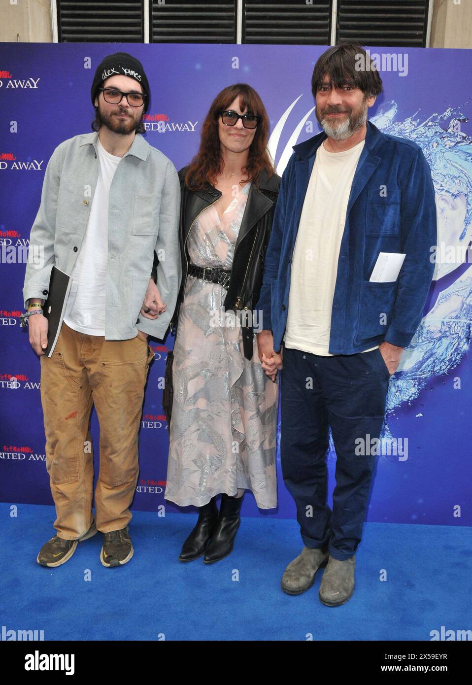 Alex james and claire james hi-res stock photography and images - Alamy