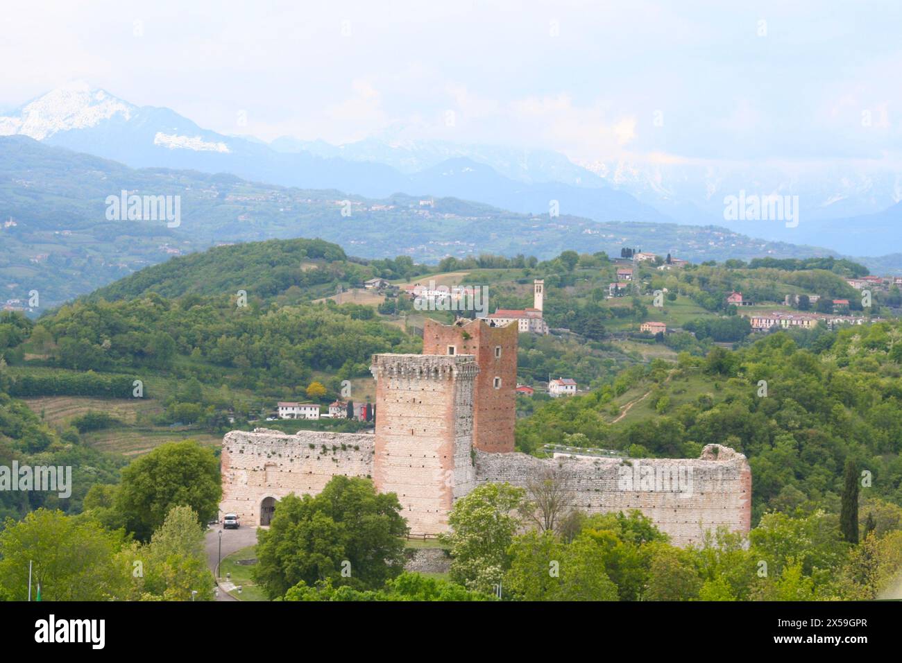 Juliets castle hi-res stock photography and images - Alamy