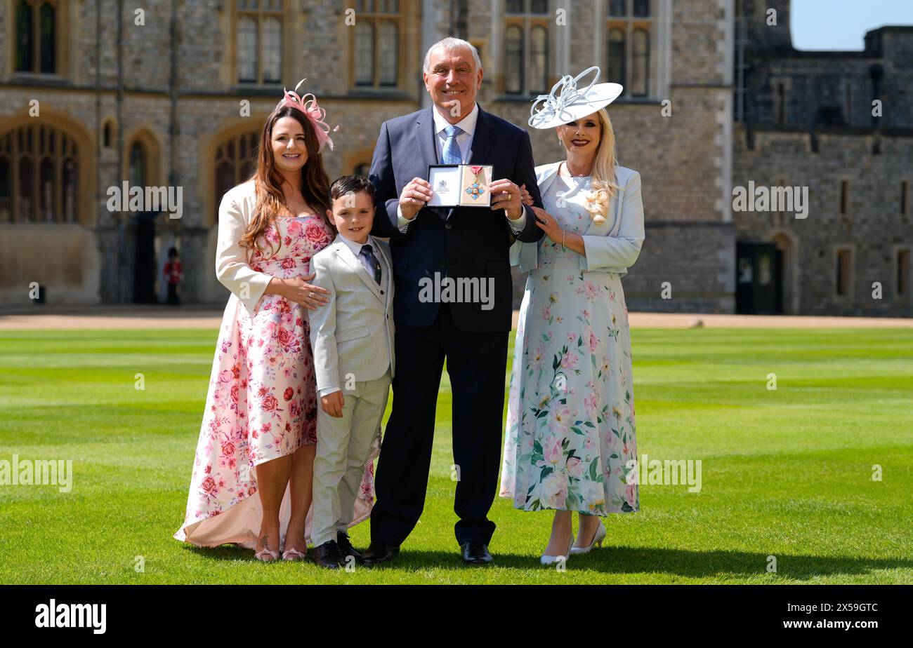 Peter Shilton poses for a photograph with his wife Steph Shilton (right ...