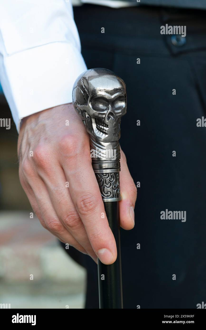 Stick men holding hands hi-res stock photography and images - Alamy