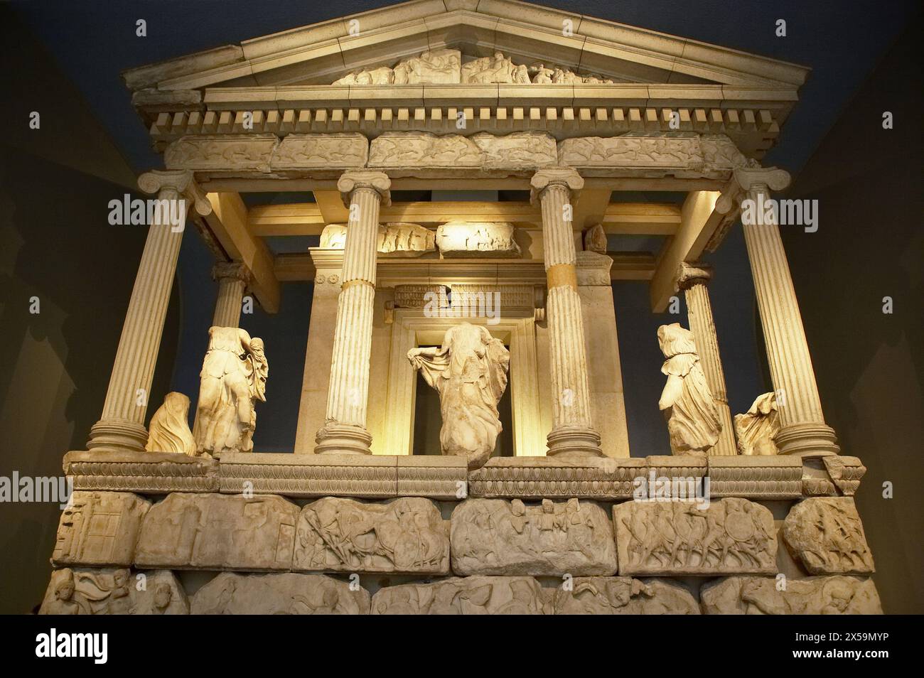 Statue from the Nereid Monument, Lykian, The British Museum, London ...