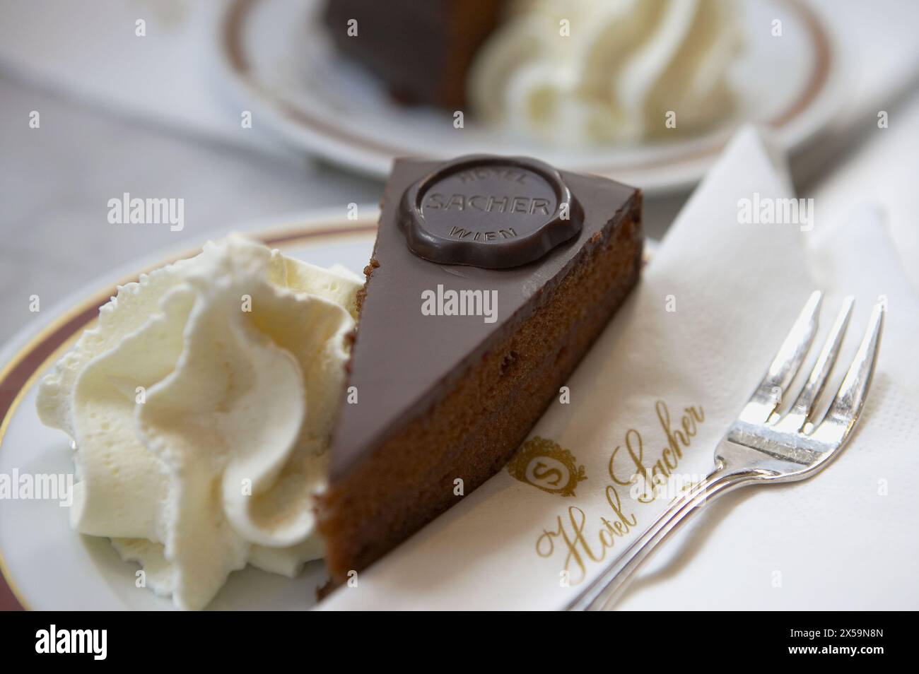 Sachertorte from Hotel Sacher, Vienna. Austria Stock Photo - Alamy